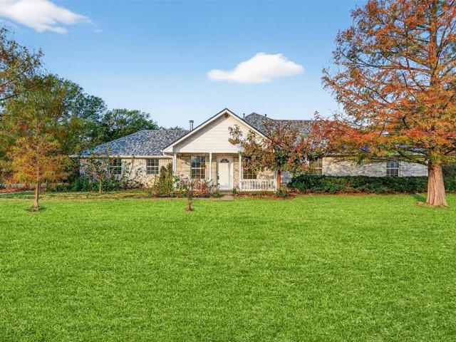 538 Lakewood Rd, Denison, TX 75020 | MLS #21120 | Compass