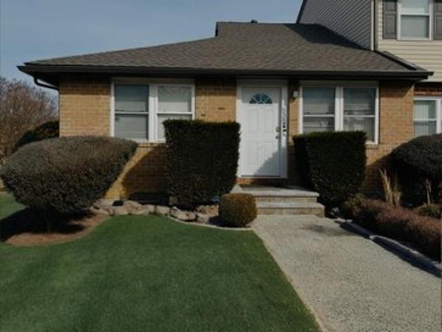 538 Linda Ct, Brick, NJ 08724