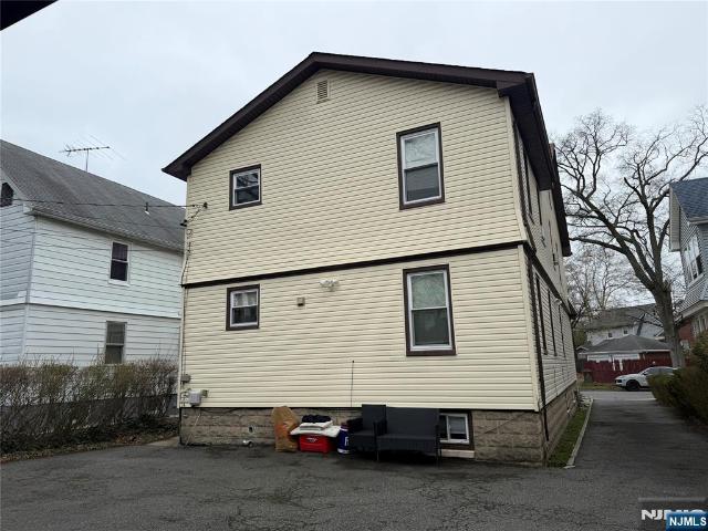 538 Maple Avenue