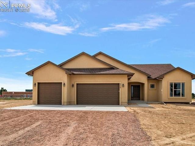 538 S Ferncliff Dr, Pueblo West, CO 81007