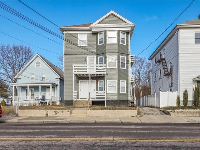 538 Power Rd, Pawtucket, RI 02860