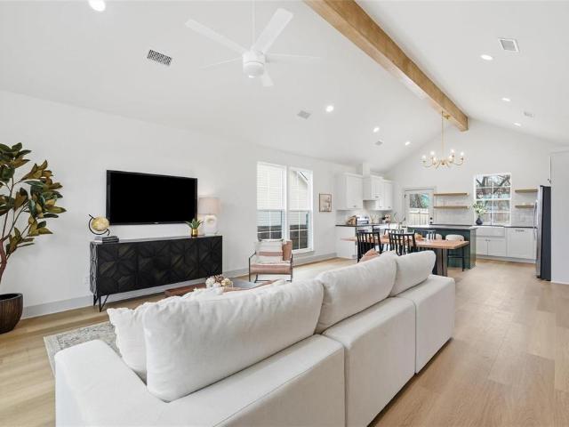 538 Proctor Avenue