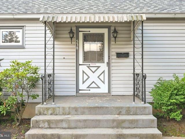 538 W Walnut St # L0122, Cleona, PA 17042