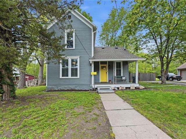538 W Loula St, Olathe, KS 66061