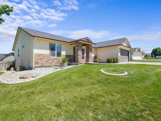 538 W Palmer Dr