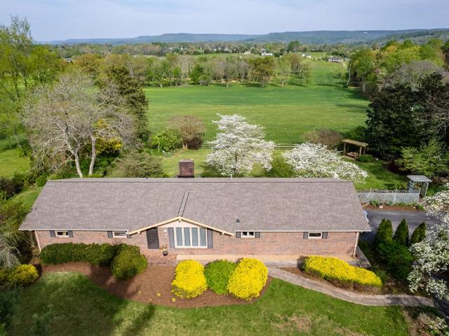 538 Turntable Rd