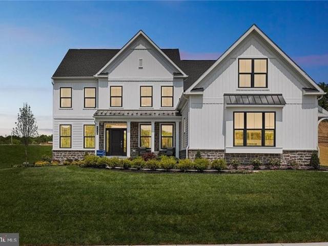5395 Red Oak Dr, Coopersburg, PA 18036