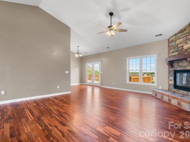 5395 Stonegate Farm Drive