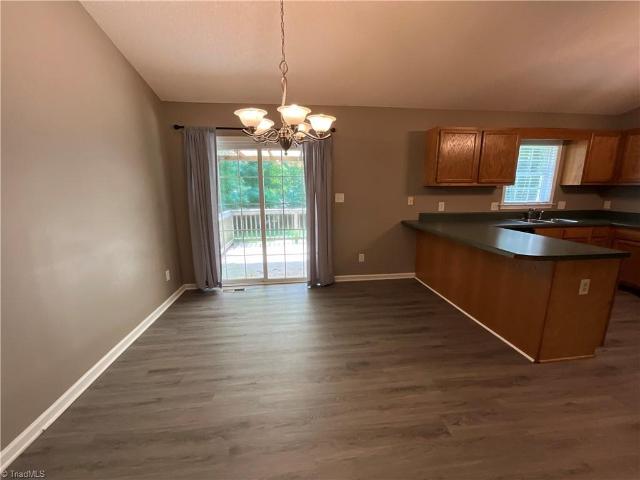 5395 Wagoner View Drive