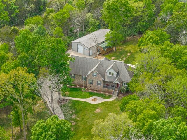5398 Woods Edge Dr