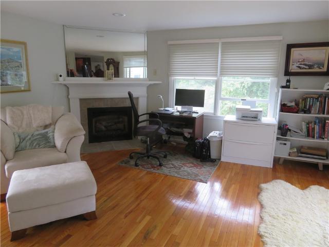 5390 Post Road 5