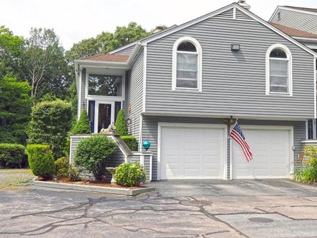 5390 Post Rd Apt 5, Warwick, RI 02818