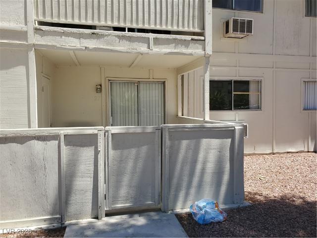 5390 S Swenson St, Unit 27, Las Vegas, NV 89119 | MLS #2749