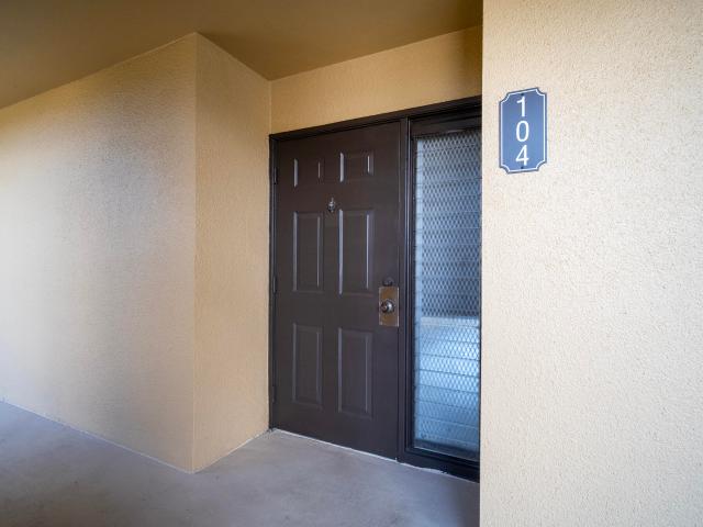 5390 Woodland Lakes Dr, Unit 104, Palm Beach Gardens, FL 33418 | MLS #R11169