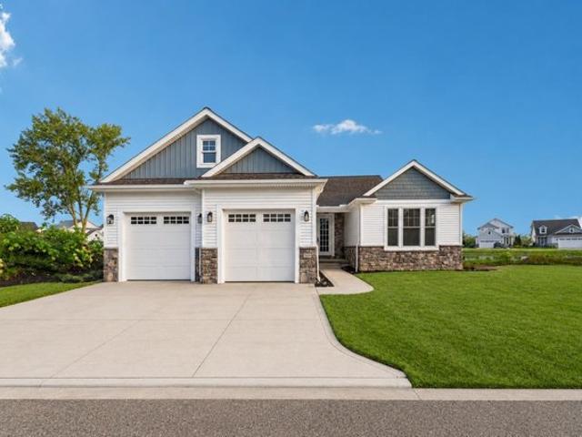 5391 Pintail Dr, Port Clinton, OH 43452