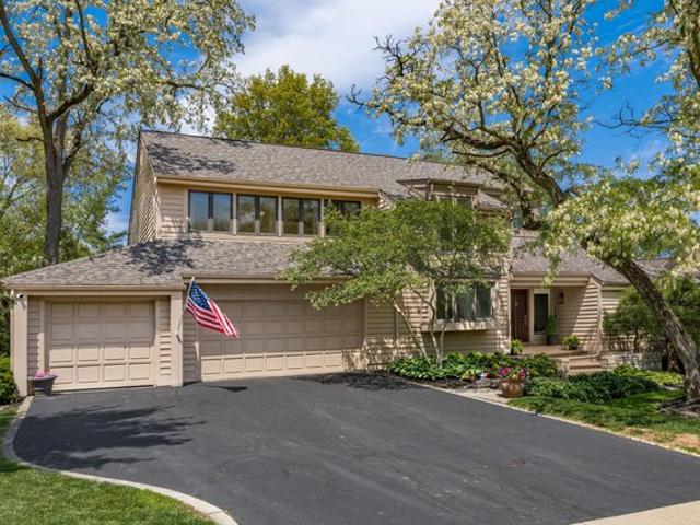 5392 Aryshire Dr, Dublin, OH 43017