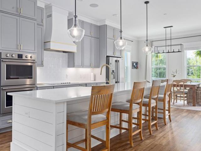 539 Cooper Village Ln, Mount Pleasant, SC 29464