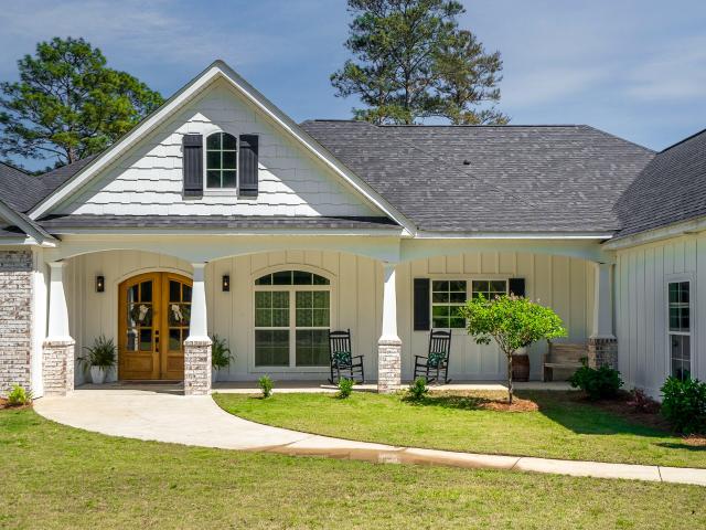 539 Bogey Court