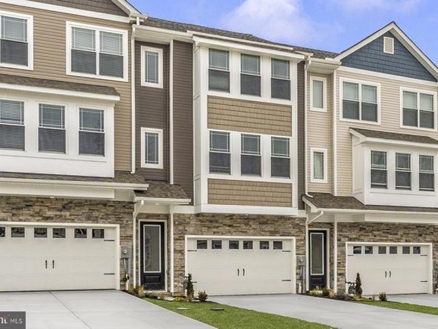 539 Bartholomew Dr, Waynesboro, PA 17268
