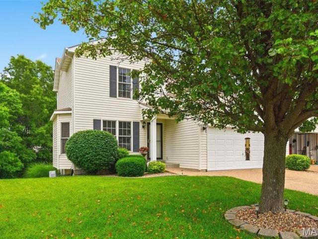 539 Donna Marie Dr, Wentzville, MO 63385