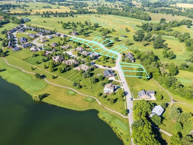 539 Houston Oaks Dr, Paris, KY 40361