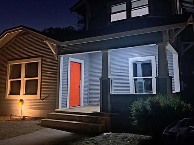 539 Hicks