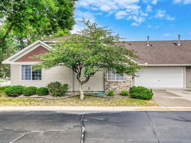 539 Lovell Ave, Roseville, MN 55113