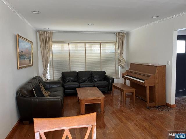 539 Sandra Place