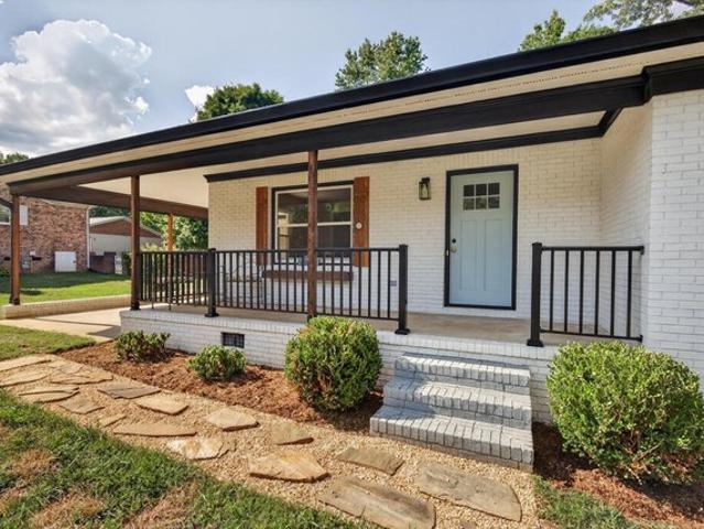 539 Riddle Ave, Hillsborough, NC 27278
