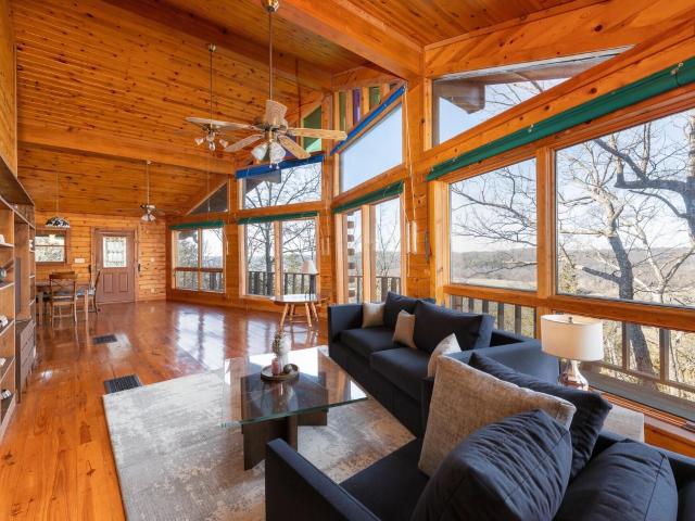 539 Thompson Lane
