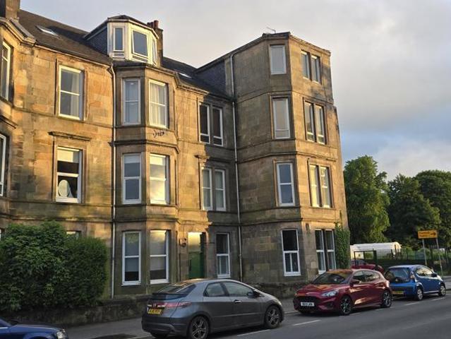 57 Underwood Road, Flat 0/1, Paisley. 2 bed flat to rent £1,025 pcm £237 pw
