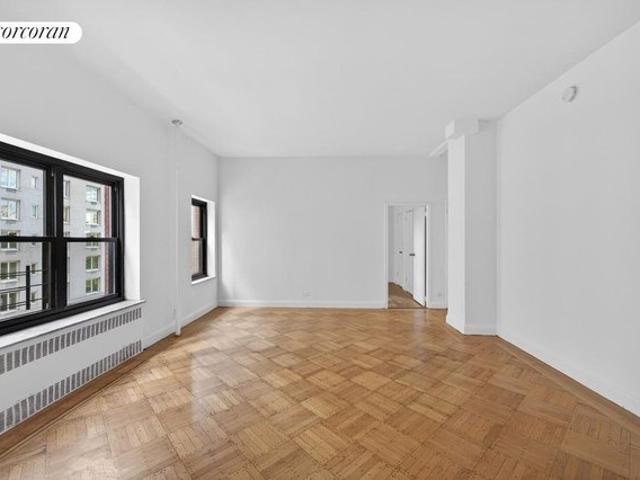 57 W 58th St Apt 7A, New York, NY 10019