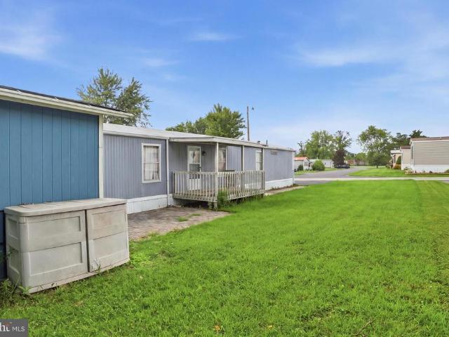 57 Walmar Manor