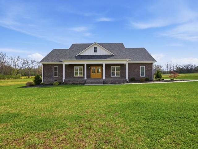 57 Watson Ct, Leoma, TN 38468