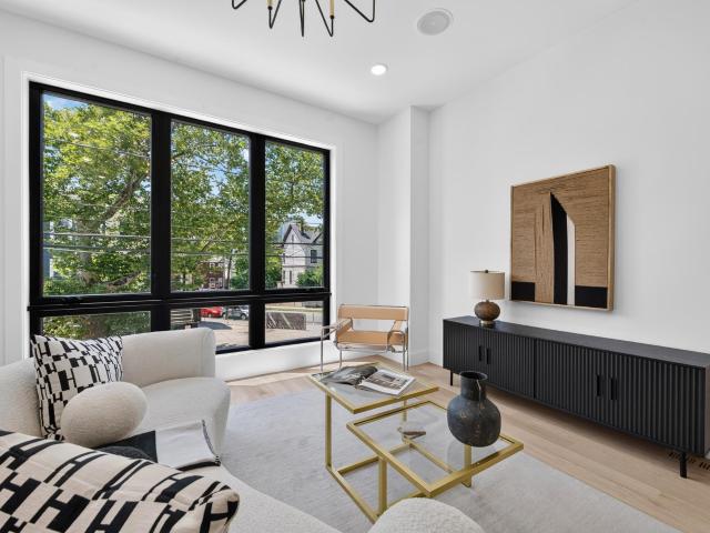 57 Waverly St # 1 and Rear