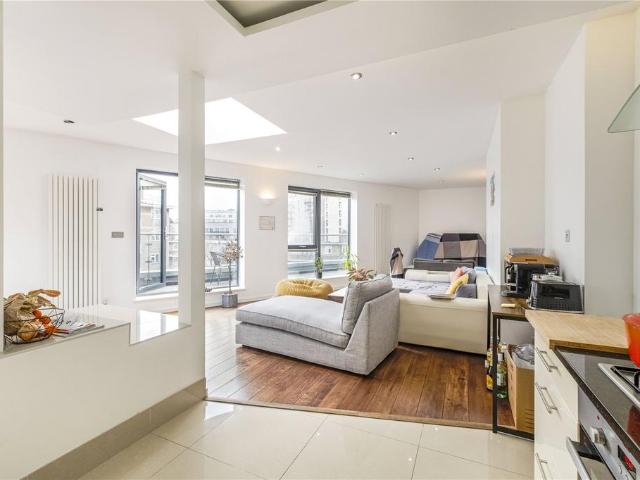 57 Webber Street, London, UK, SE1 2 bed apartment to rent £3,650 pcm £842 pw