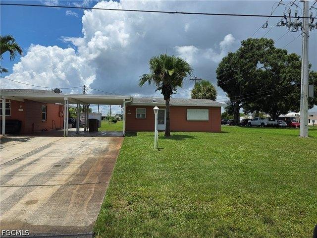57 Westminster St N, Lehigh Acres, FL 33936