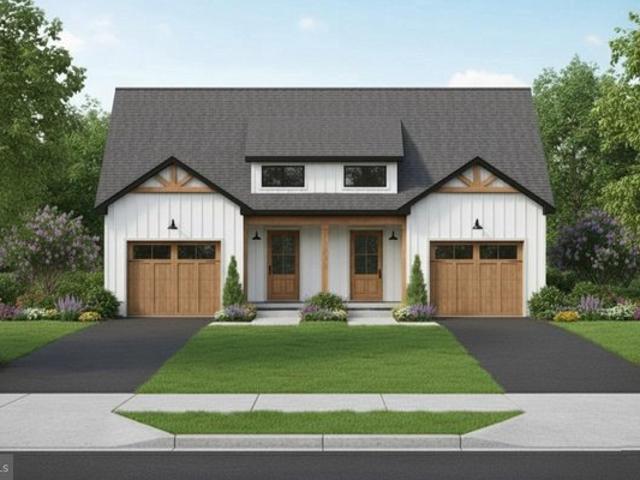 57 Wilmar Ave, Hanover, PA 17331