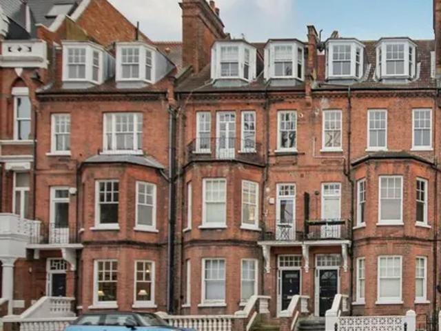 57 Addison Gardens, London, W14 0DP, United Kingdom | 1 bed apartment for rent #140655077 | Rentberry