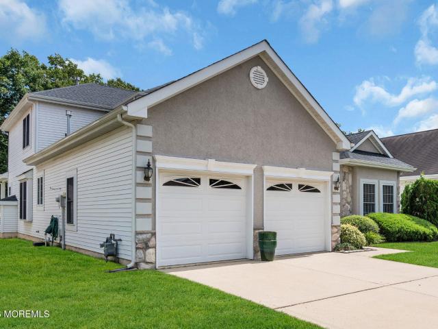 57 Baltusrol Drive