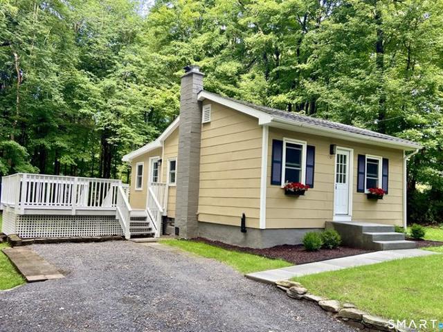 57 Barry Rd, Coventry, CT 06238