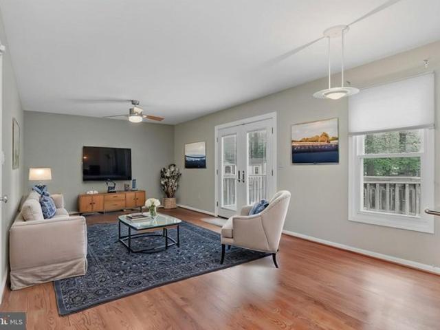 57 Briarwood Dr, Fredericksburg, VA 22405