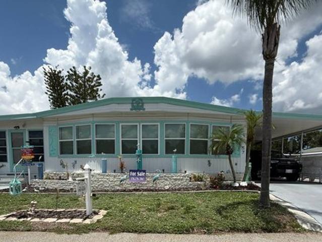 57 Colony Dr N, Ellenton, FL 34222