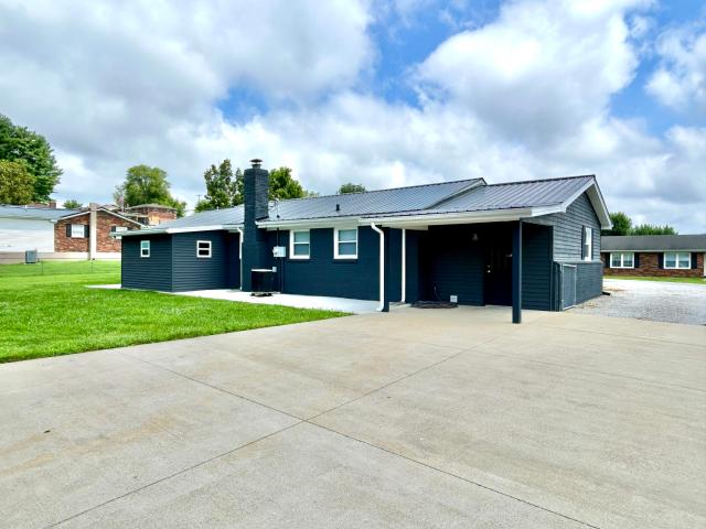 57 Country Hill Drive