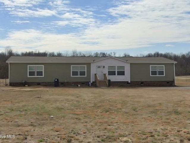 57 Daughtry Town Rd, Clinton, NC 28328