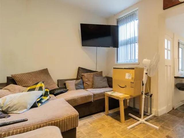 57 Dawlish Road, Metchley, B29 7AF, United Kingdom | 4 bed house for rent #167380090 | Rentberry