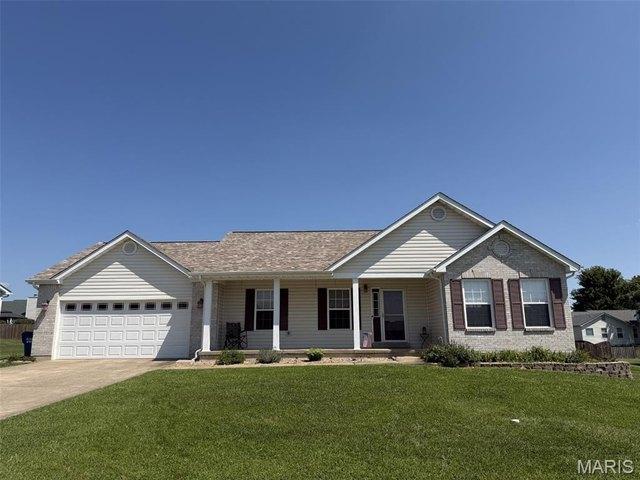 57 Dean Wells Ct, Warrenton, MO 63383