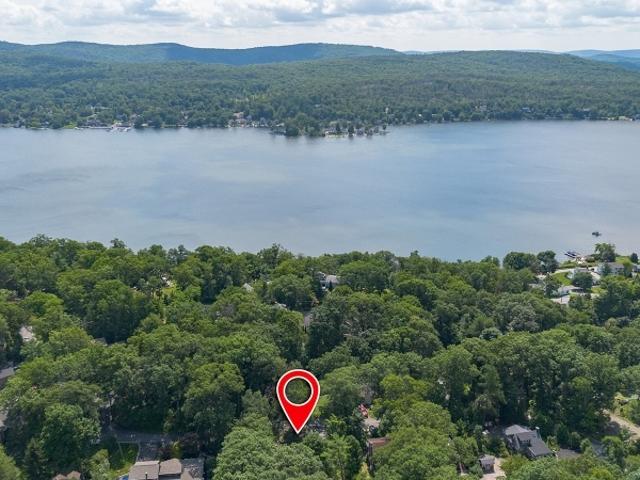57 Dogwood Ln