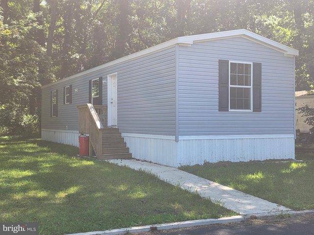 57 E Quillytown Rd Trlr 119, Carneys Point, NJ 08069