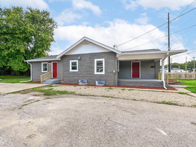 57 E Troy Avenue